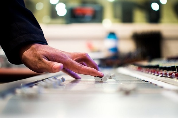 4 Signs Your Producer Isn't Right for You
