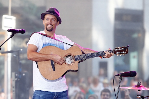 5 Exercises to Write More Creative Lyrics