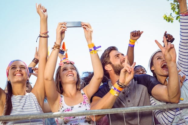 3 Surefire Ways to Turn Fans Into Superfans 3 Surefire Ways to Turn Fans Into Superfans