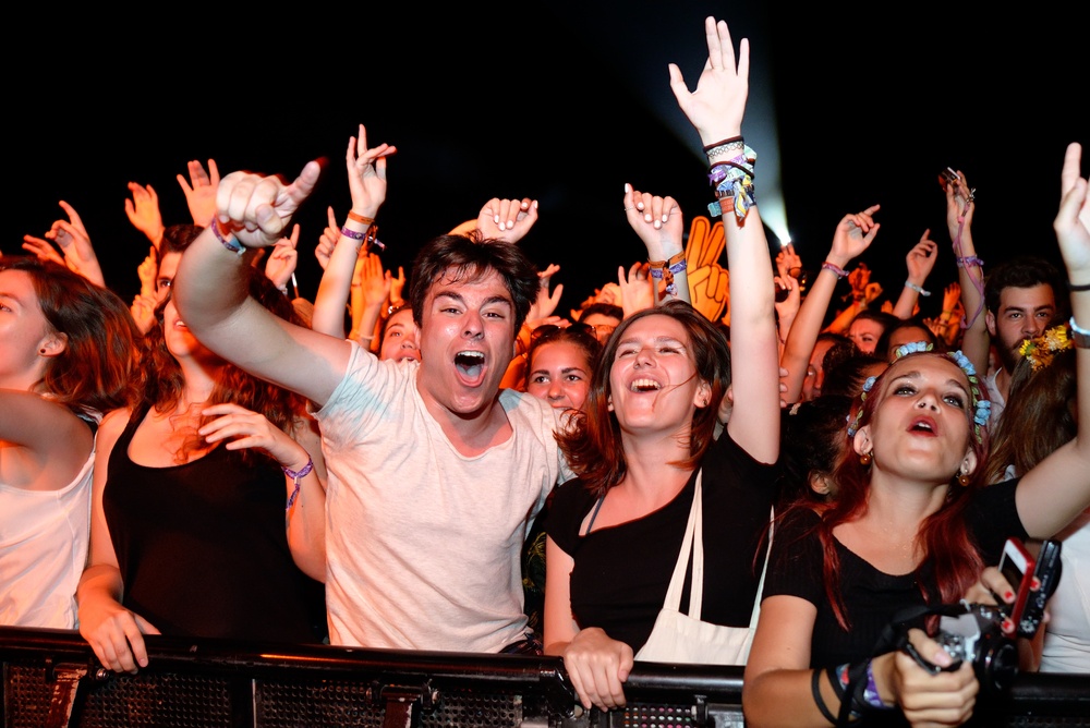 A Publicist's 6-Week Plan to Re-Engage Your Fans Before an Album Release