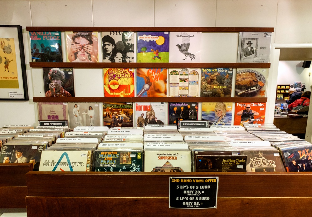 5 Ways to Get Cheap, Custom Album Art